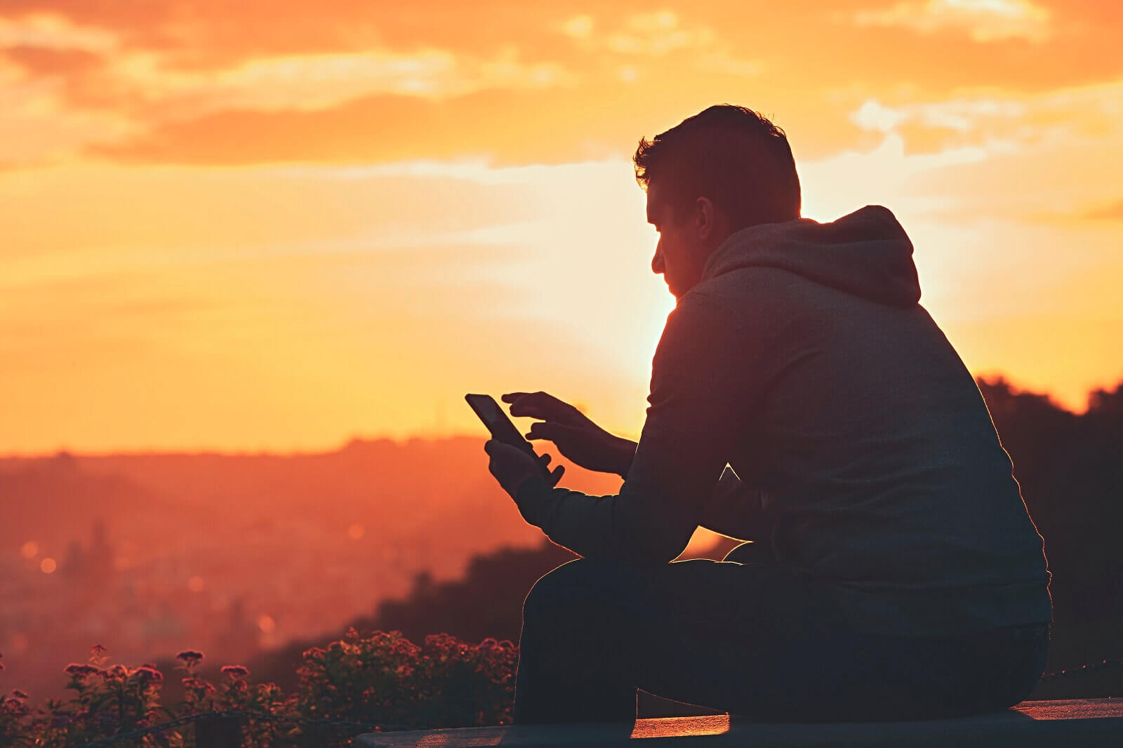 Phones, Meditation, and the Modern Christian - Think Truth